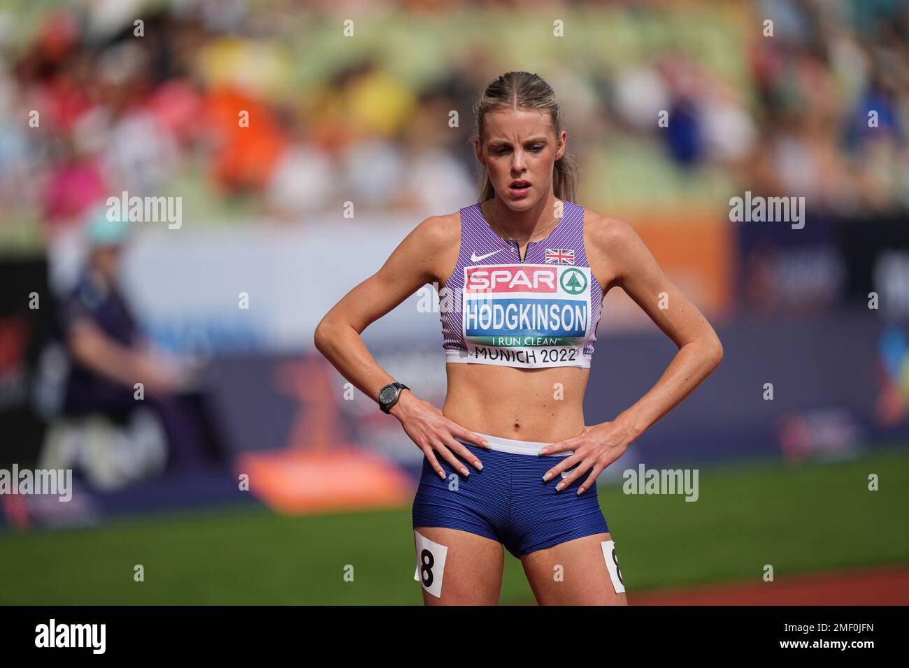 Keely Hodgkinson running the 800 meters at the European Athletics ...