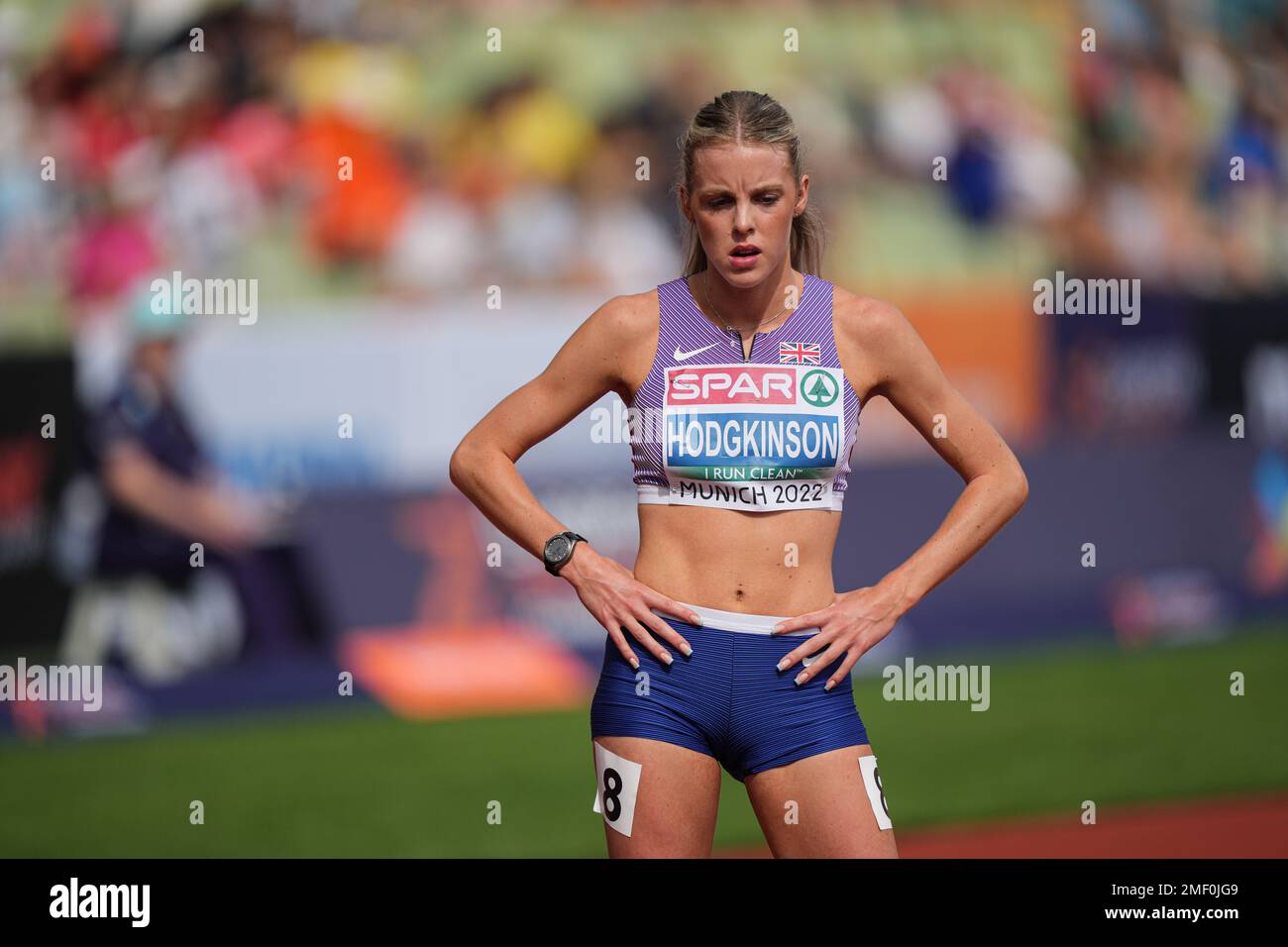 Keely Hodgkinson running the 800 meters at the European Athletics ...