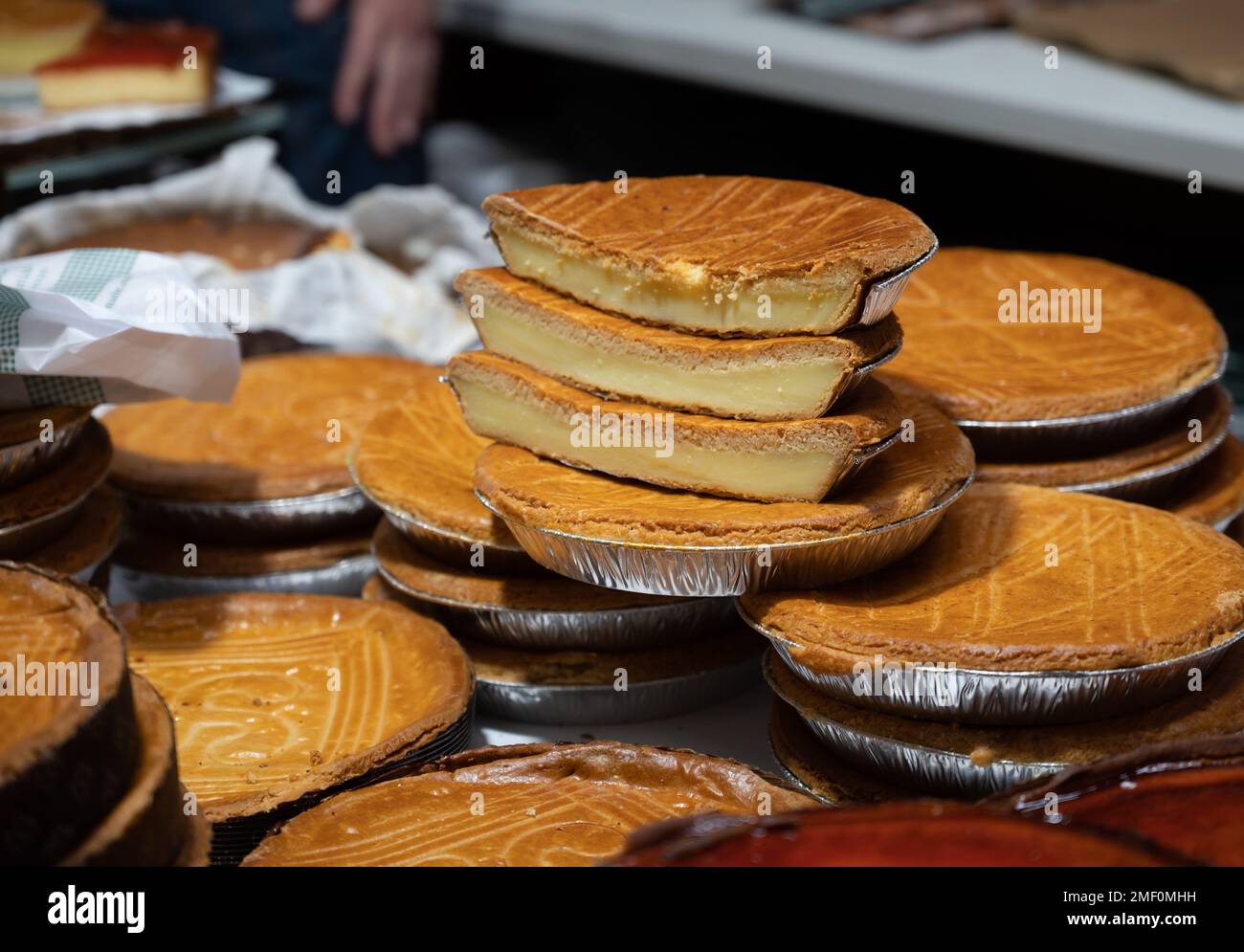 brown, caramel, cheese cake, basque, spanish dessert, basque cheesecake ...