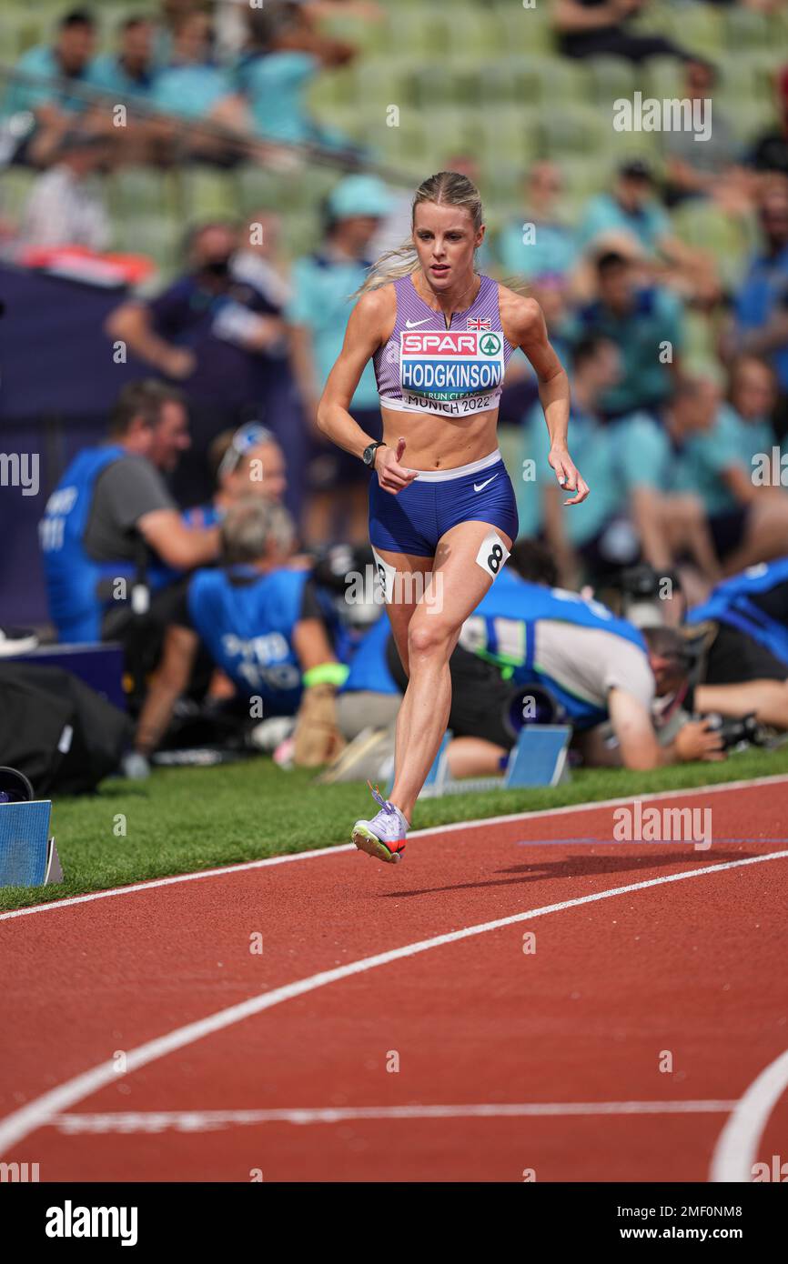 Keely Hodgkinson running the 800 meters at the European Athletics ...