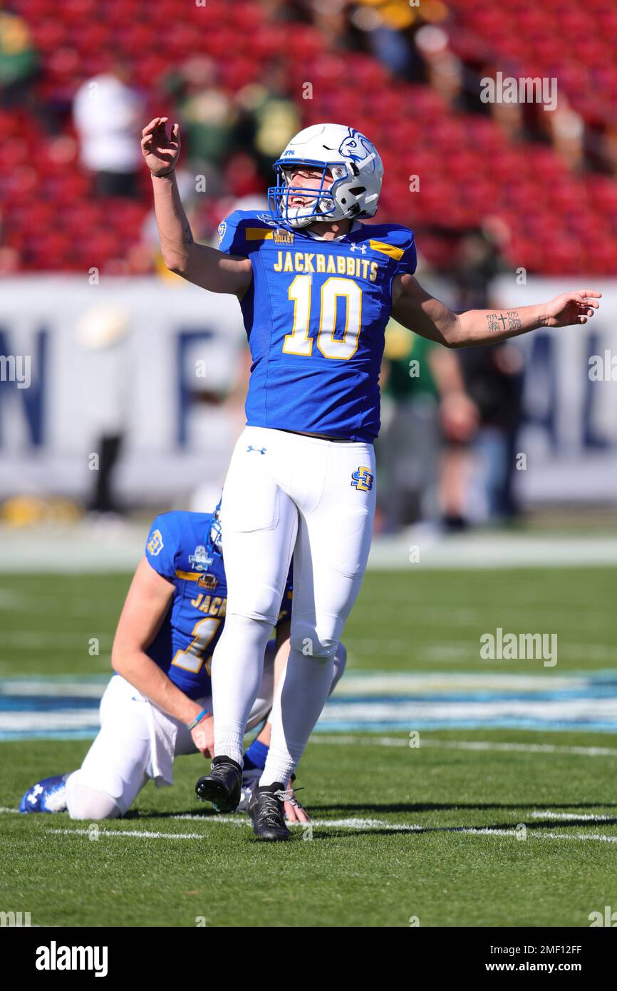 South Dakota State Jackrabbits kicker Hunter Dustman (10) during ...