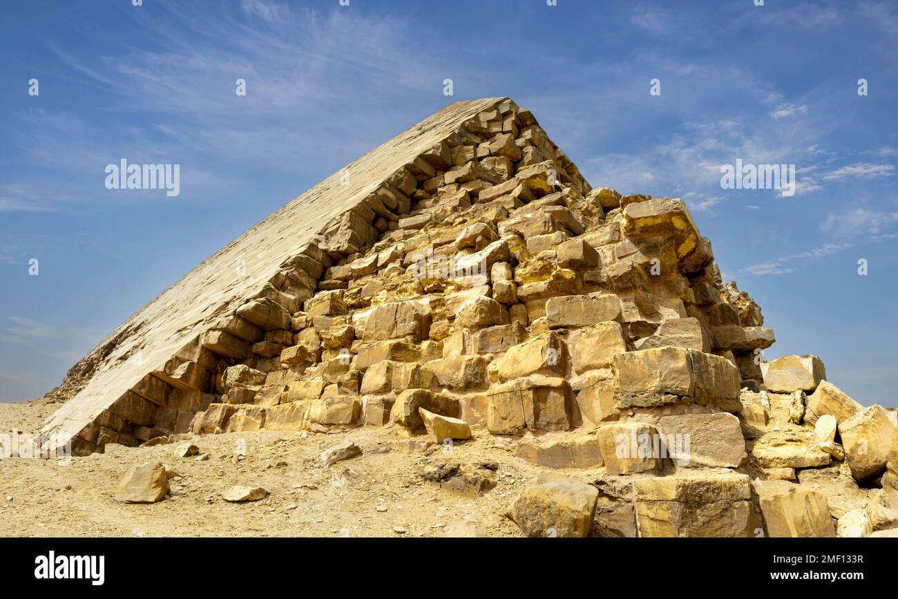 Bent Pyramid in Dahshur, Egypt Stock Photo - Alamy