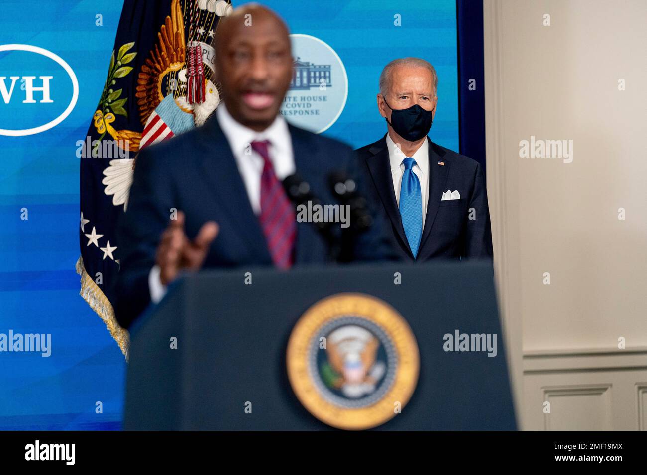 Merck Chairman and CEO Kenneth Frazier, left, accompanied by President ...