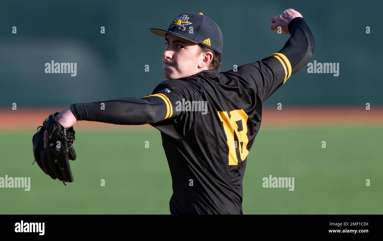 Tyler Ollier (18) of Northern Kentucky delivers a pitch during an NCAA ...