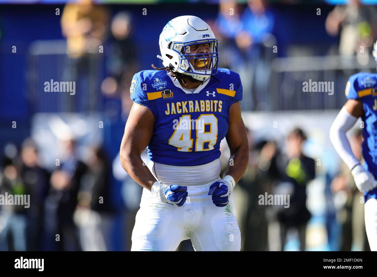 South Dakota State Jackrabbits defensive end Quinton Hicks (48 ...