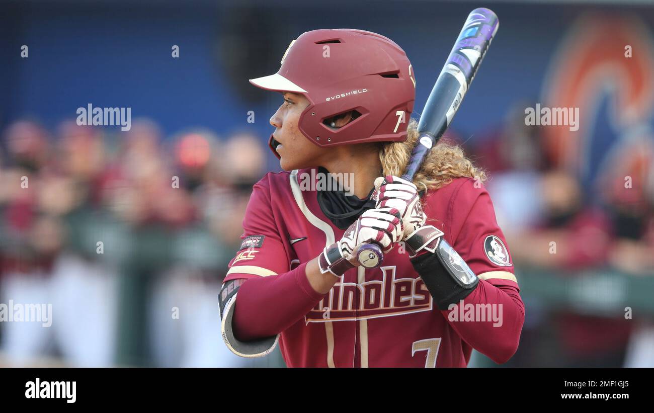 Florida State outfielder Kiersten Landers (7) during an NCAA softball ...