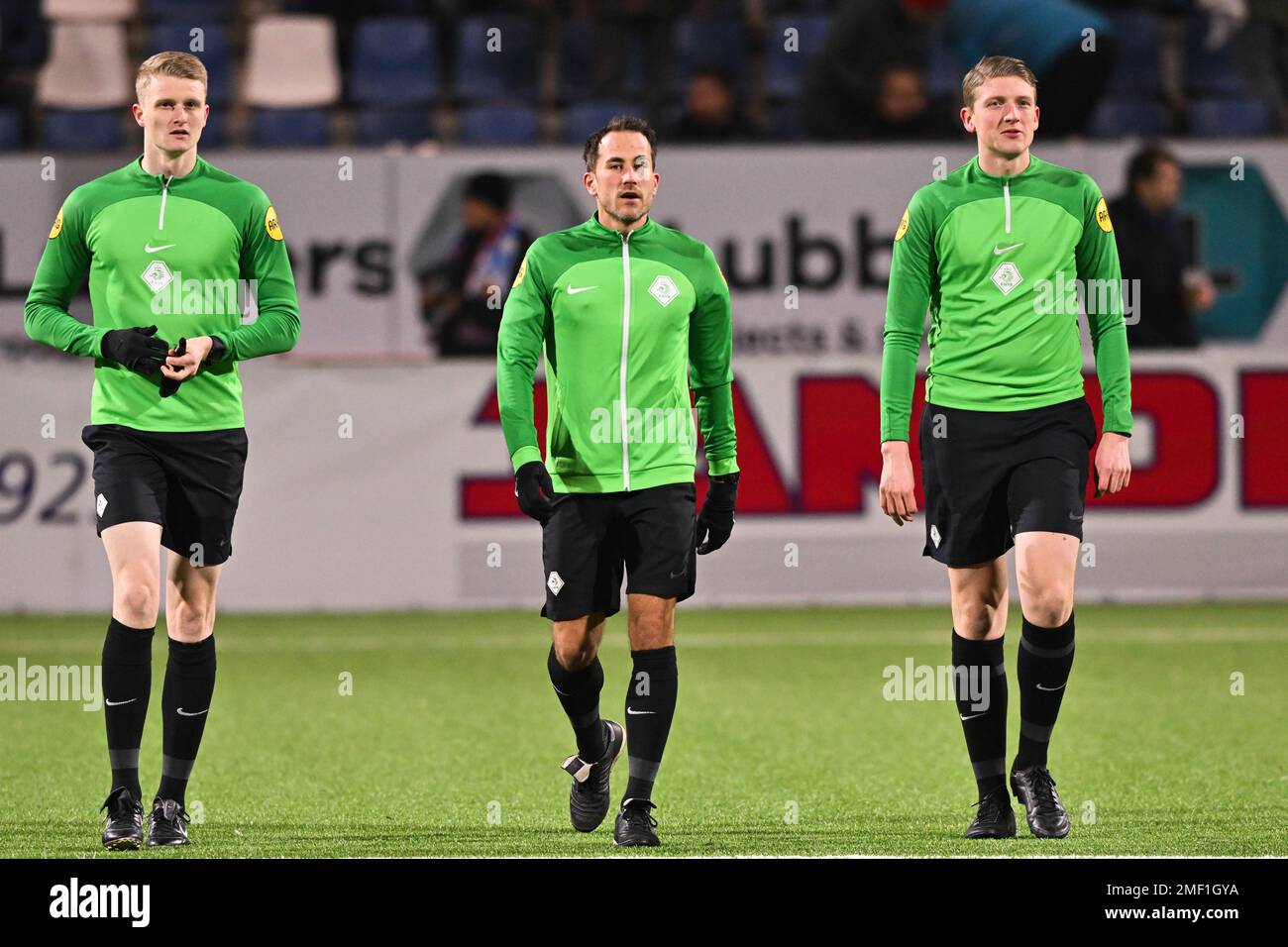 VELSEN-IJMUIDEN, NETHERLANDS - JANUARY 24: Referee Martin Perez ...