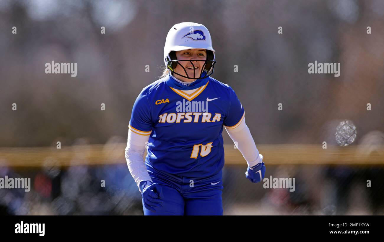 Hofstra's Alex Musial runs the bases against Villanova during an NCAA ...