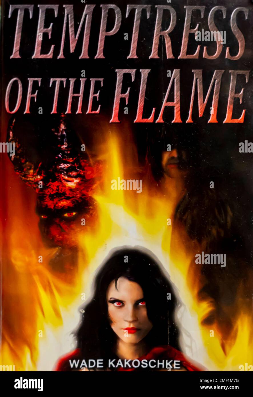 Fantasy book cover hi-res stock photography and images - Alamy