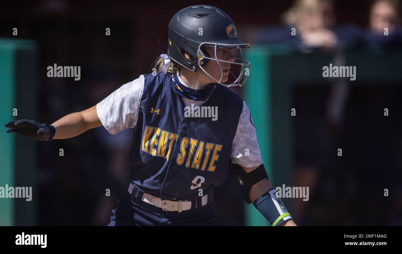 Kent State utility Alexis Taube (9) during an NCAA softball game on ...
