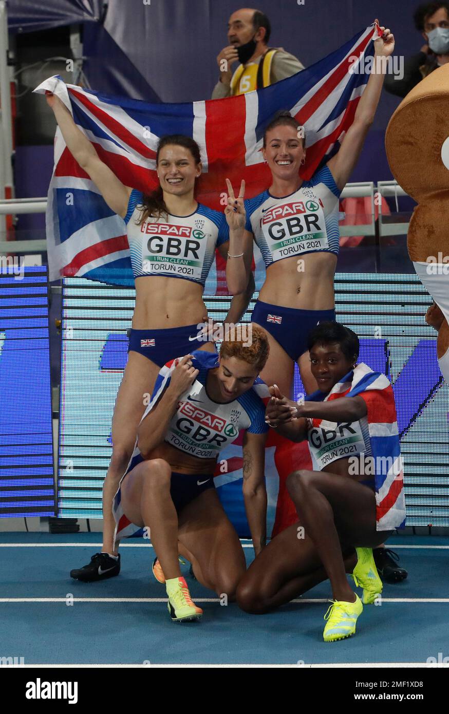 Britain' s team celebrates silver medal after the women's 4x400 meters ...