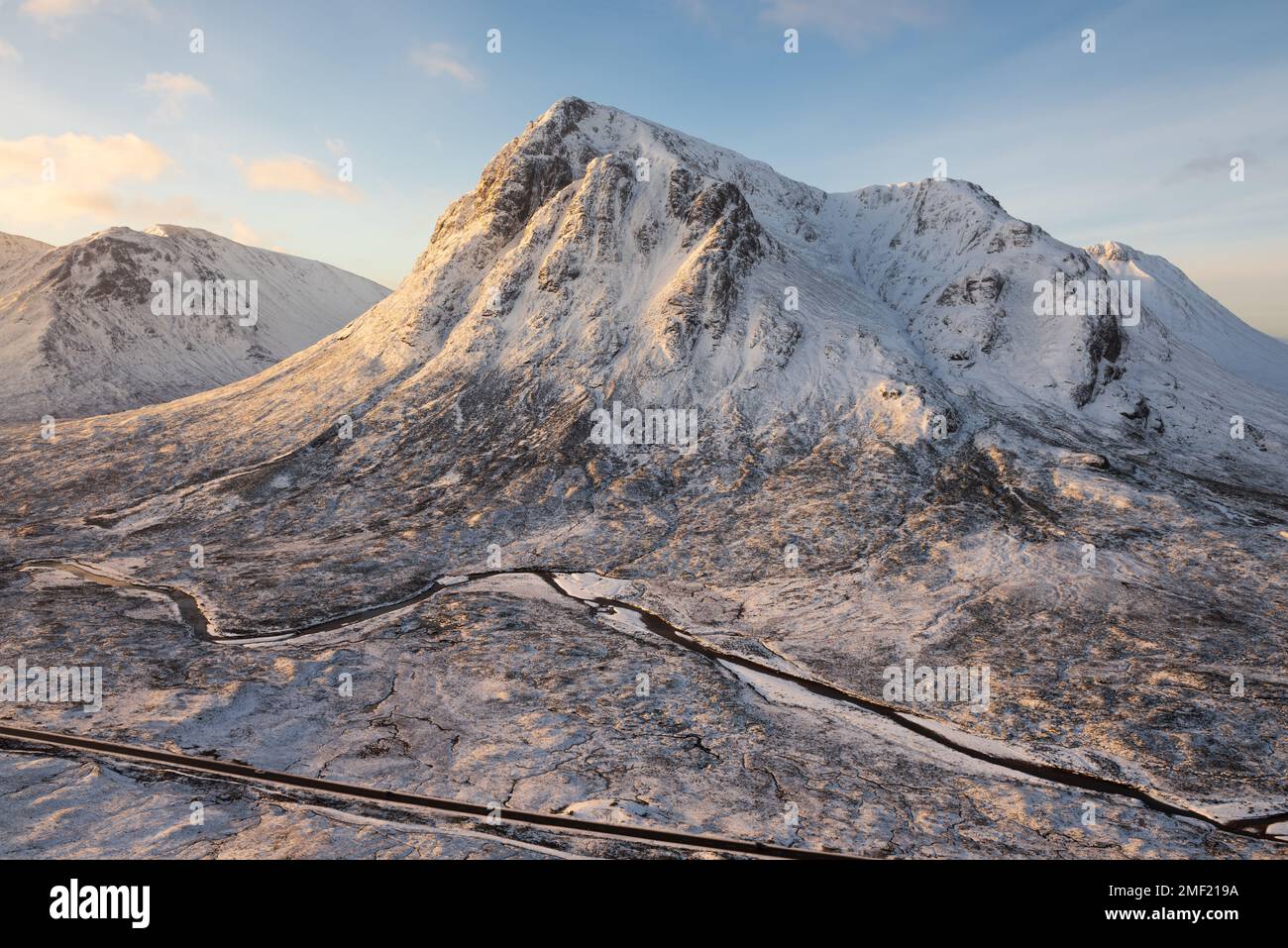 Scottish highlands light snow hi-res stock photography and images - Alamy