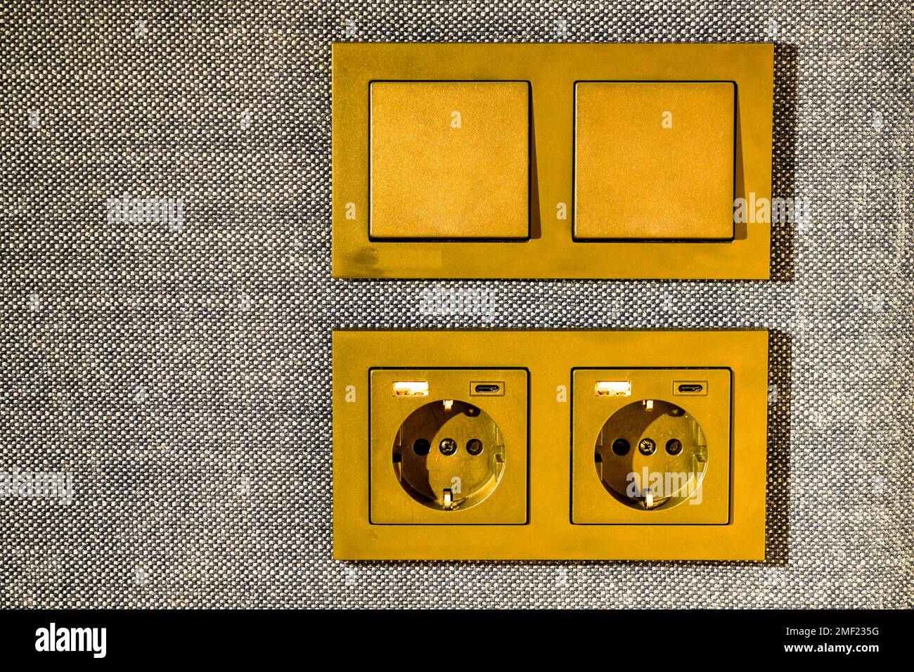 Light switches buttons, 220V, USB and USB type C sockets are built into ...