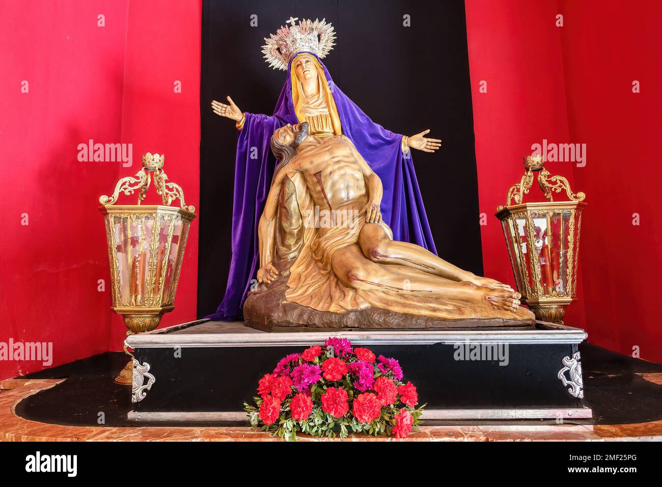 Image of the Virgen de las Angustias, Virgin of Anguish, with Jesus ...