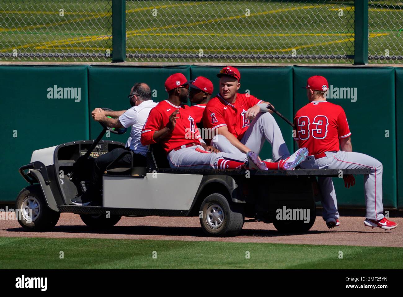 Los Angeles Angels' Dexter Fowler, left, Mike Trout and Max Stassi (33 ...
