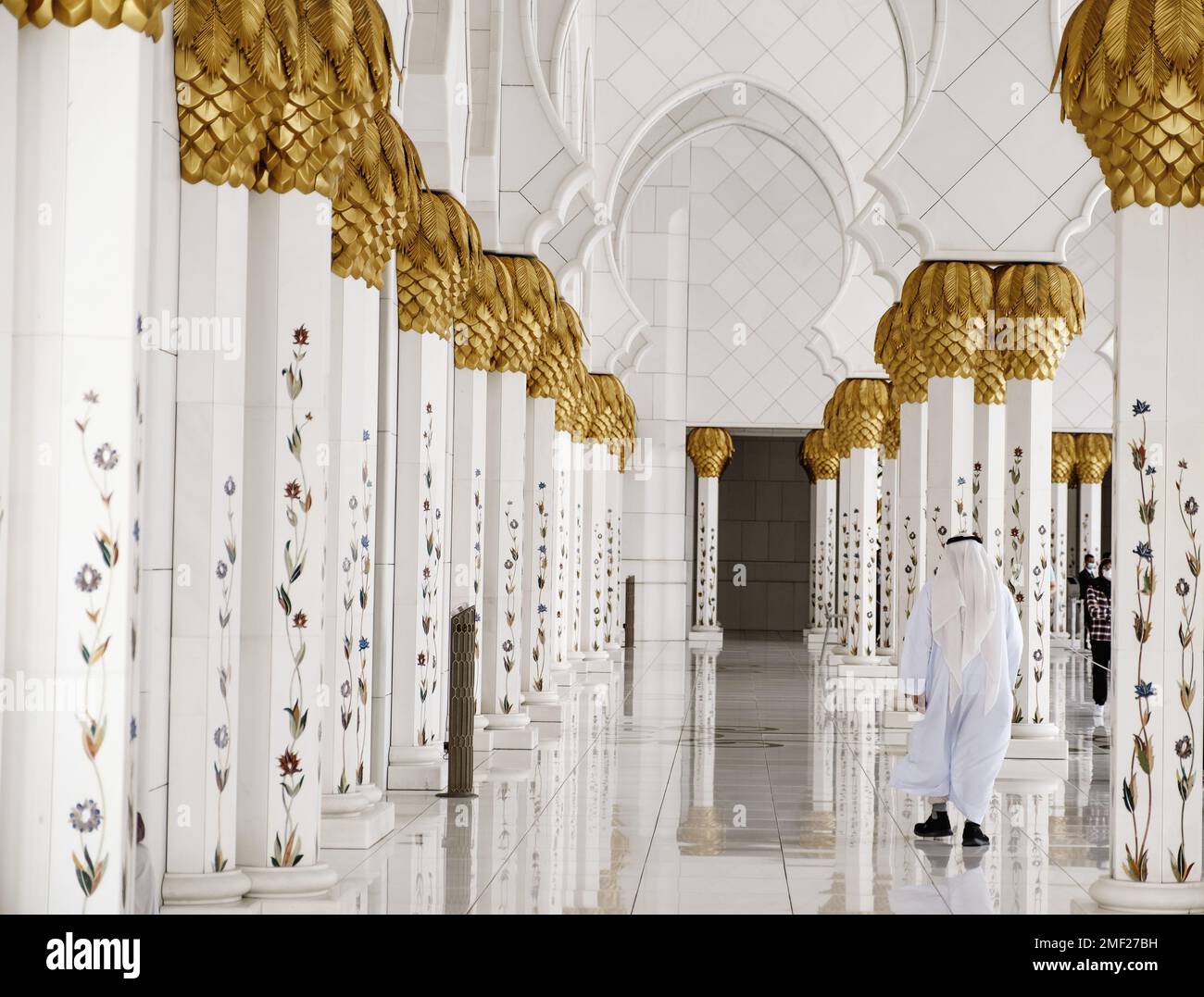 Sheikh Zayed Grand Mosque Stock Photo - Alamy