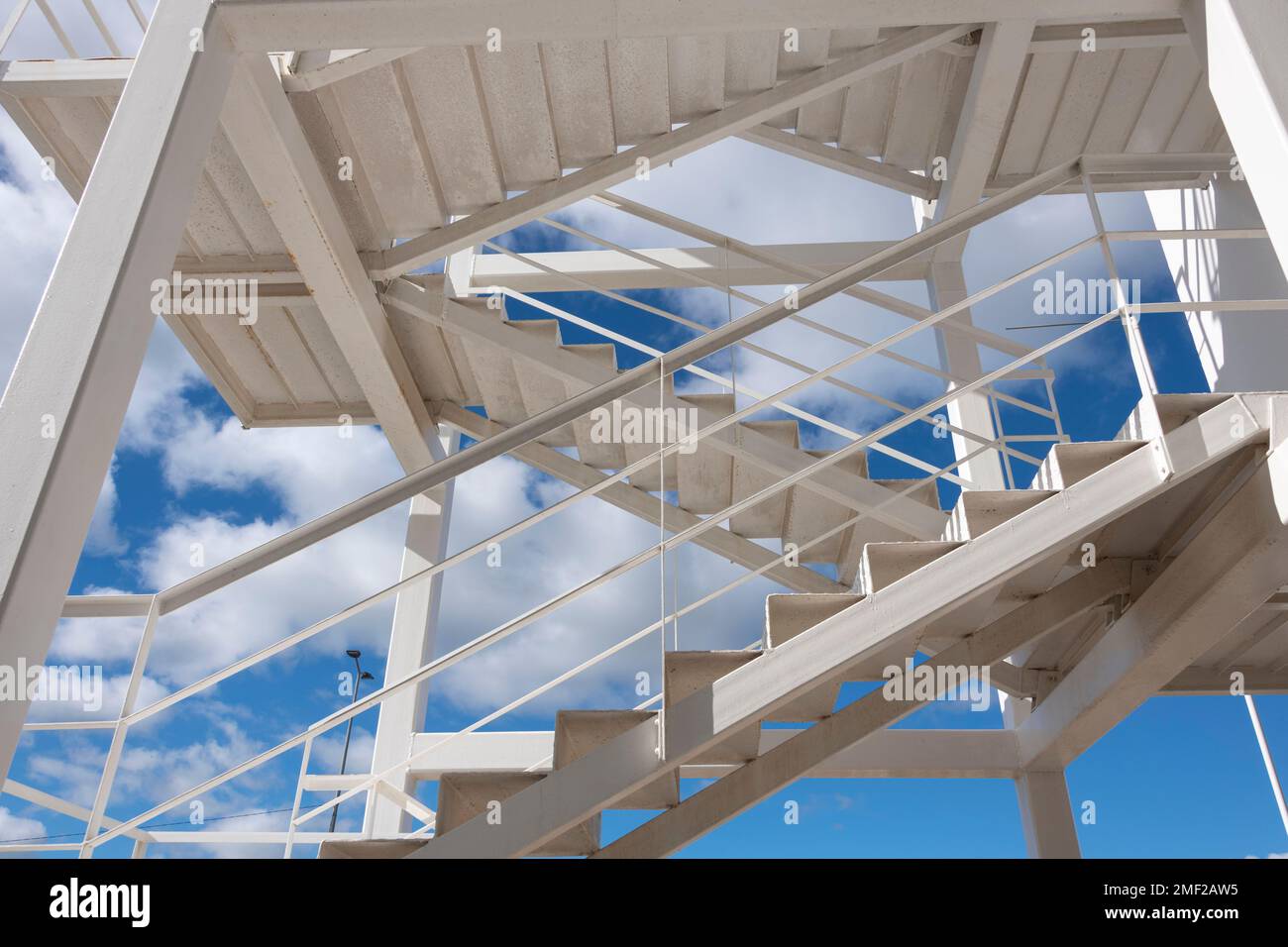 Exterior metal staircase hi-res stock photography and images - Alamy