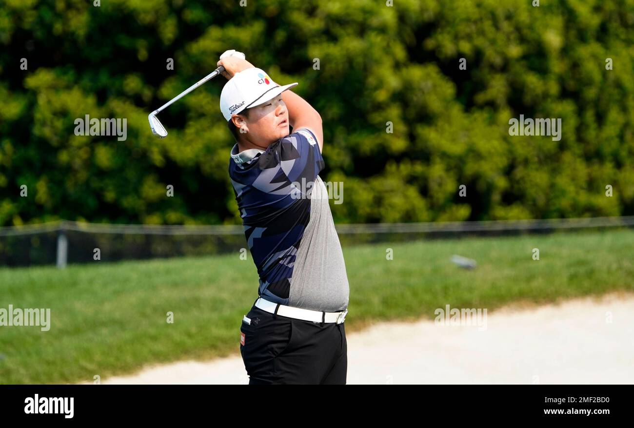 Sungjae Im, of South Korea, hits from the 16th fairway during the first ...