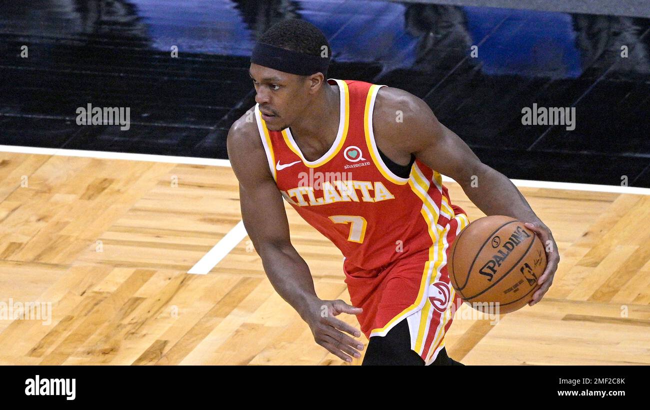 Atlanta Hawks guard Rajon Rondo (7) sets up a play during the second ...