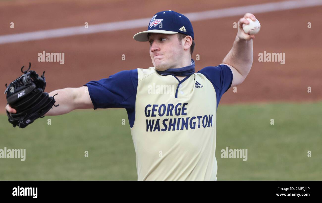 George Washington pitcher Jack Horn (16) throws a pitch during an NCAA ...