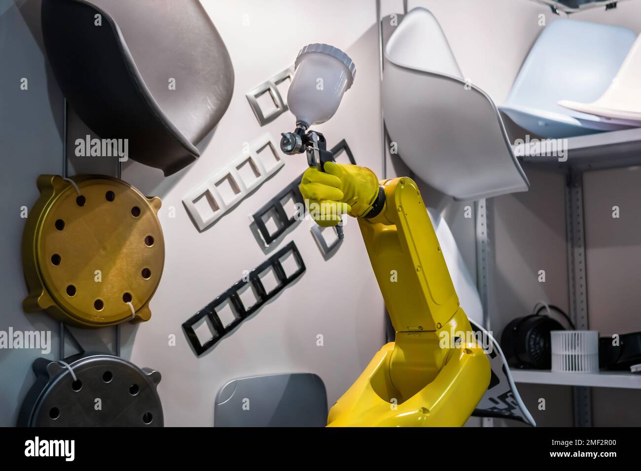 Automatic spray painting robotic arm manipulator at robot technology ...