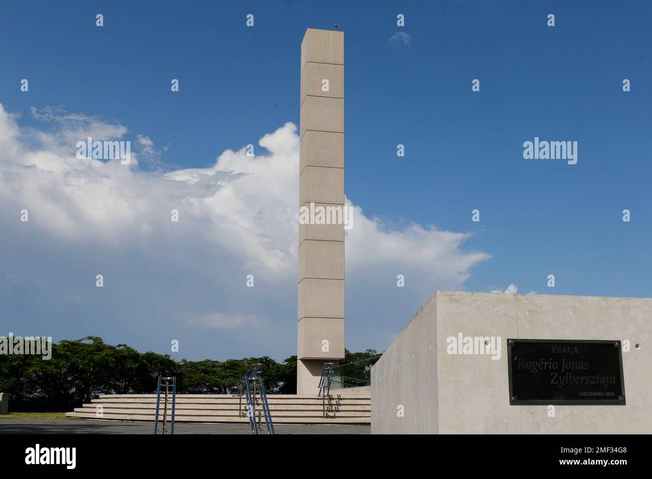 Memorial to the Victims of the Holocaust, in Yitzhak Rabin Park - Rio ...
