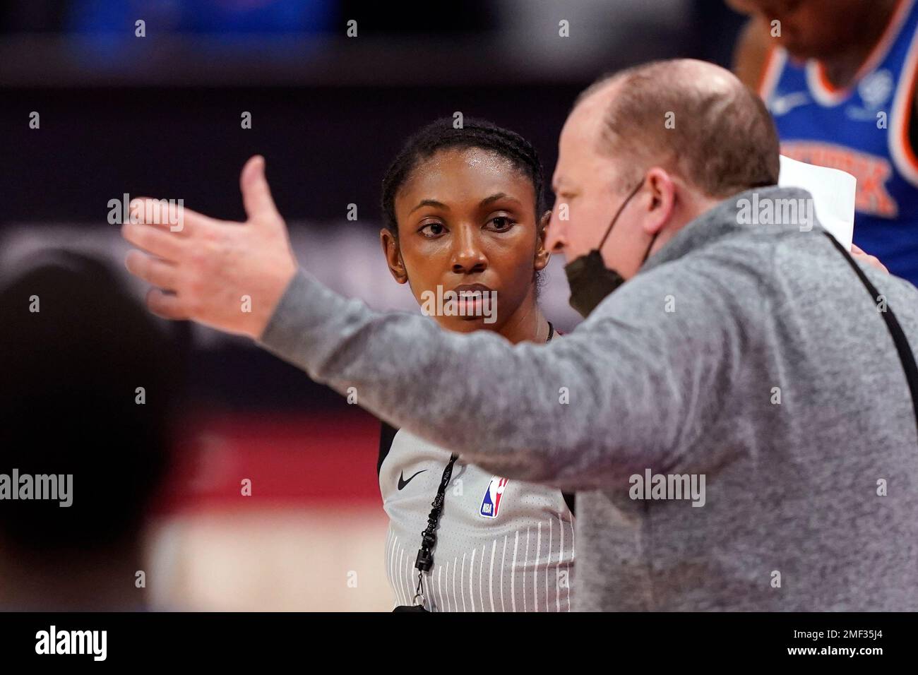 New York Knicks head coach Tom Thibodeau argues a call with referee ...