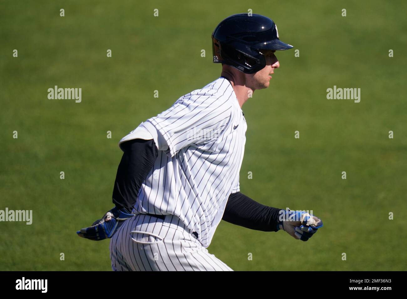 New York Yankees' Rob Brantly runs the bases after hitting a two-run ...