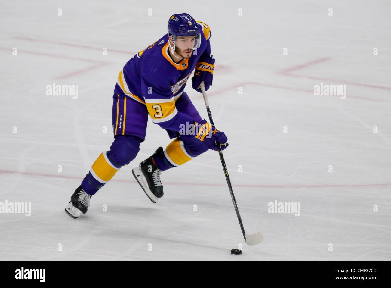 Los Angeles Kings defenseman Matt Roy (3)plays against the Minnesota ...