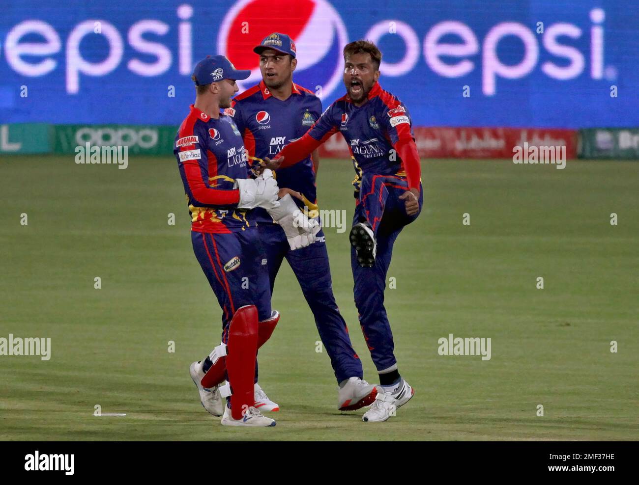 Karachi Kings Mohammad Amir Right Celebrates After Taking The Wicket