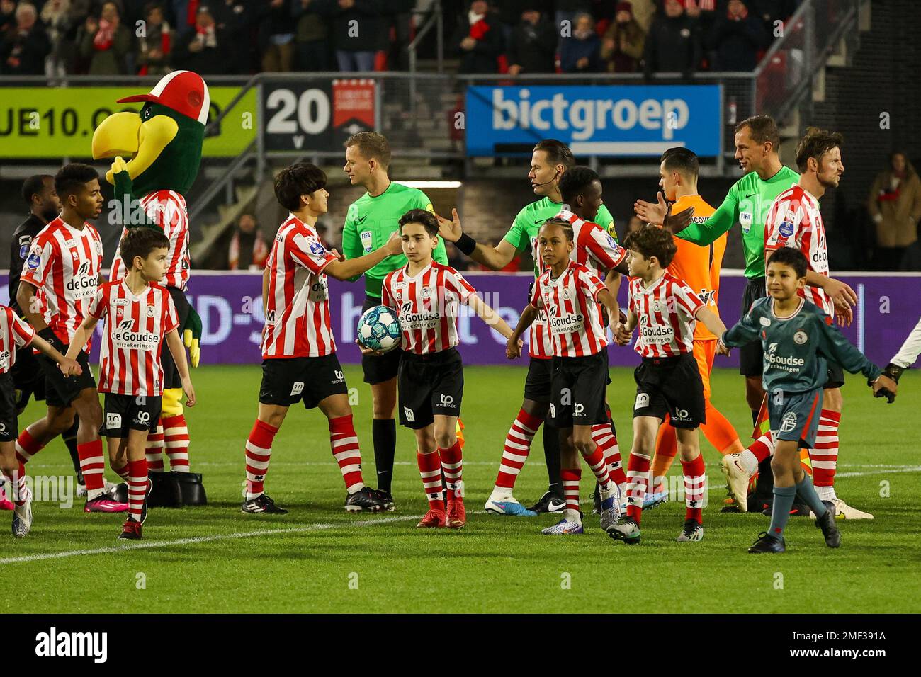 ROTTERDAM, NETHERLANDS - JANUARY 24: Assistent referee Jan de Vries ...