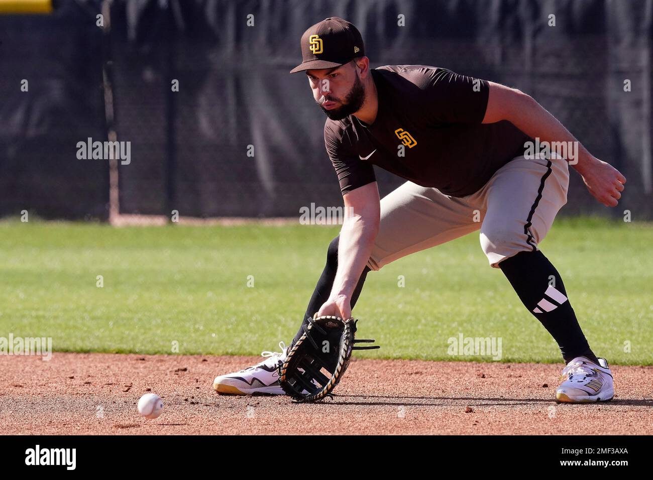 San Diego Padres' Eric Hosmer catches a ball during San Diego Padres ...