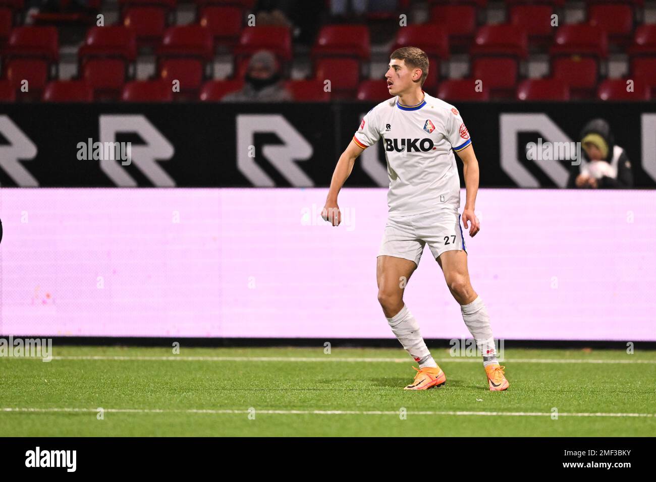 VELSEN-IJMUIDEN, NETHERLANDS - JANUARY 24: Jonathan Mulder of SC ...