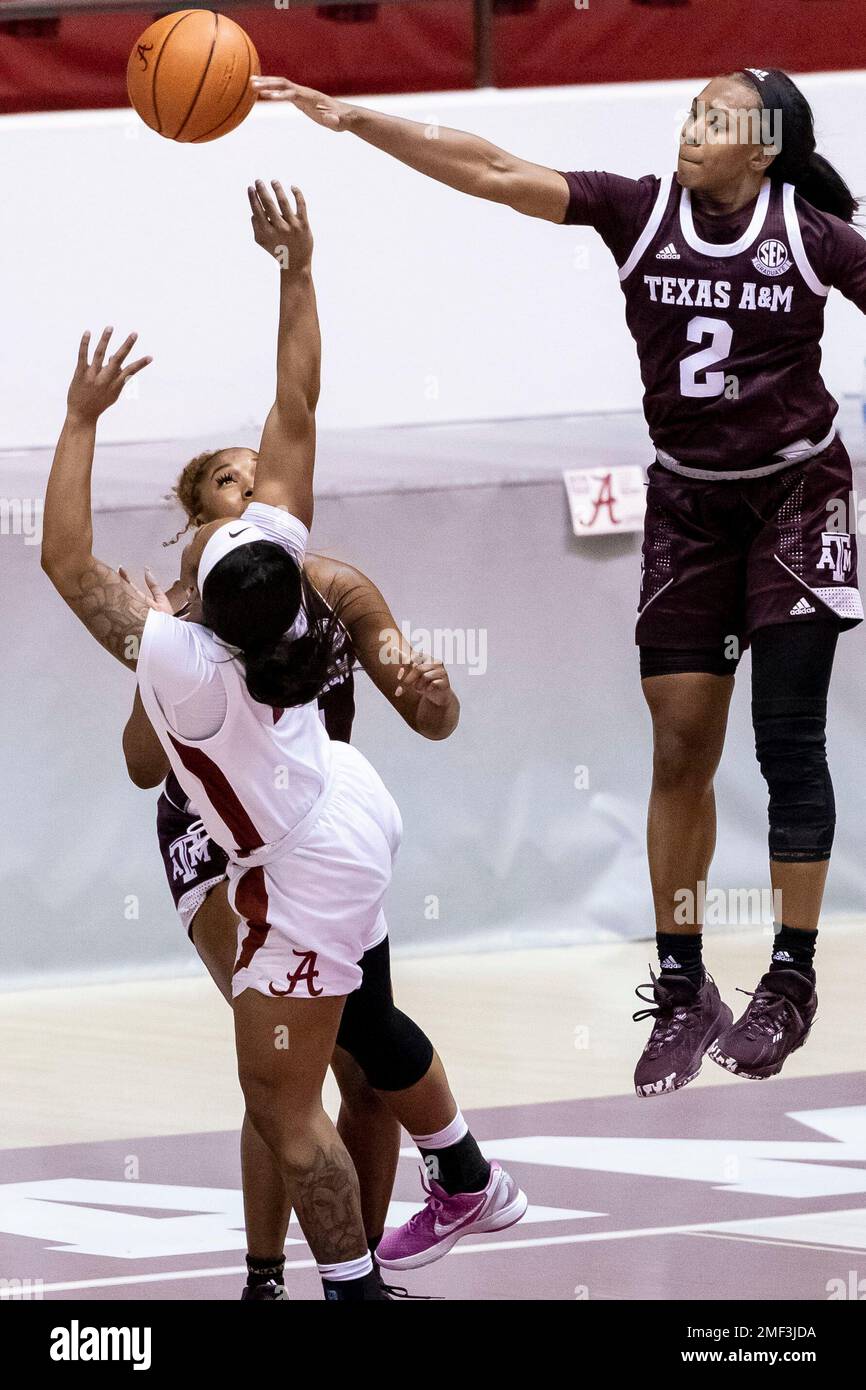 Texas A&M guard Aaliyah Wilson (2) blocks the shot of Alabama guard ...