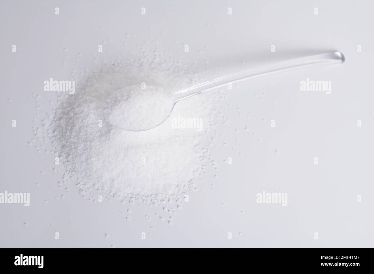 Stevioside powder. Natural sweetener on white background Stock Photo ...