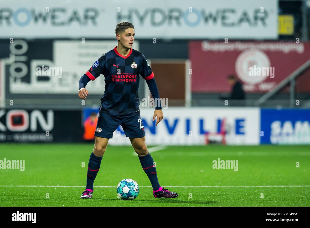EMMEN - Joey Veerman of PSV Eindhoven during the Dutch premier league ...