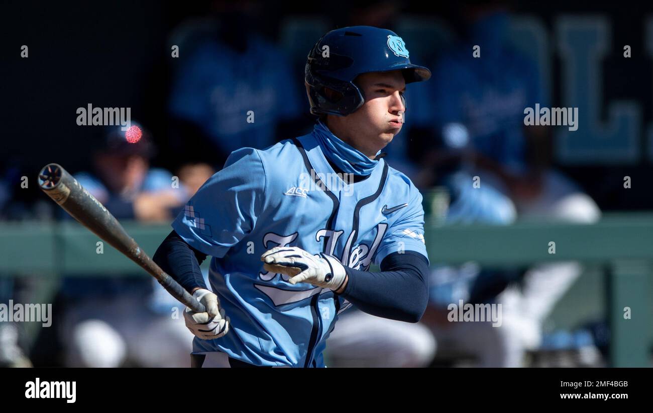 North Carolina's Tyler Causey (6) bats during during an NCAA baseball ...