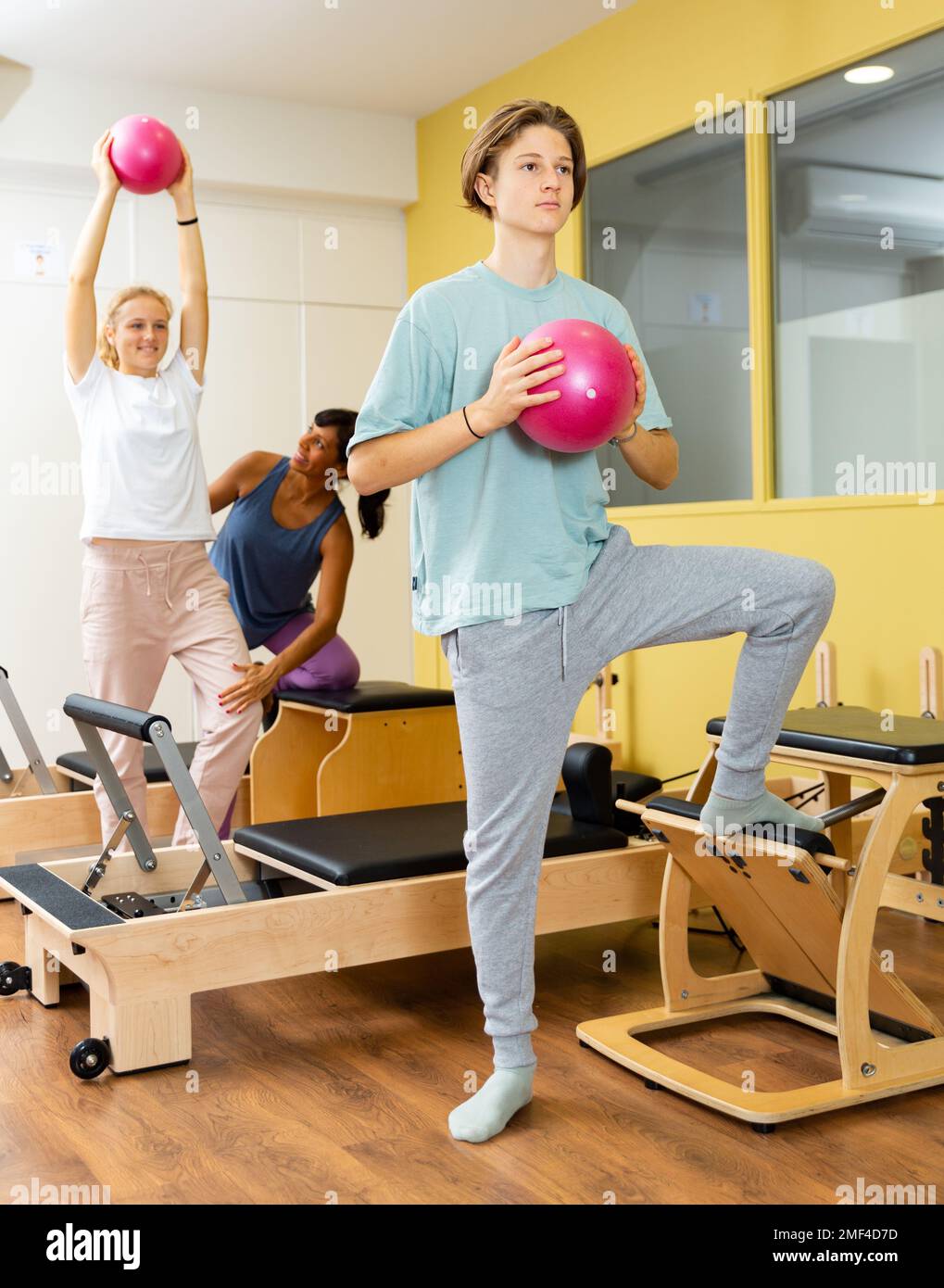 Lifestyle coach teen boy hi-res stock photography and images - Alamy