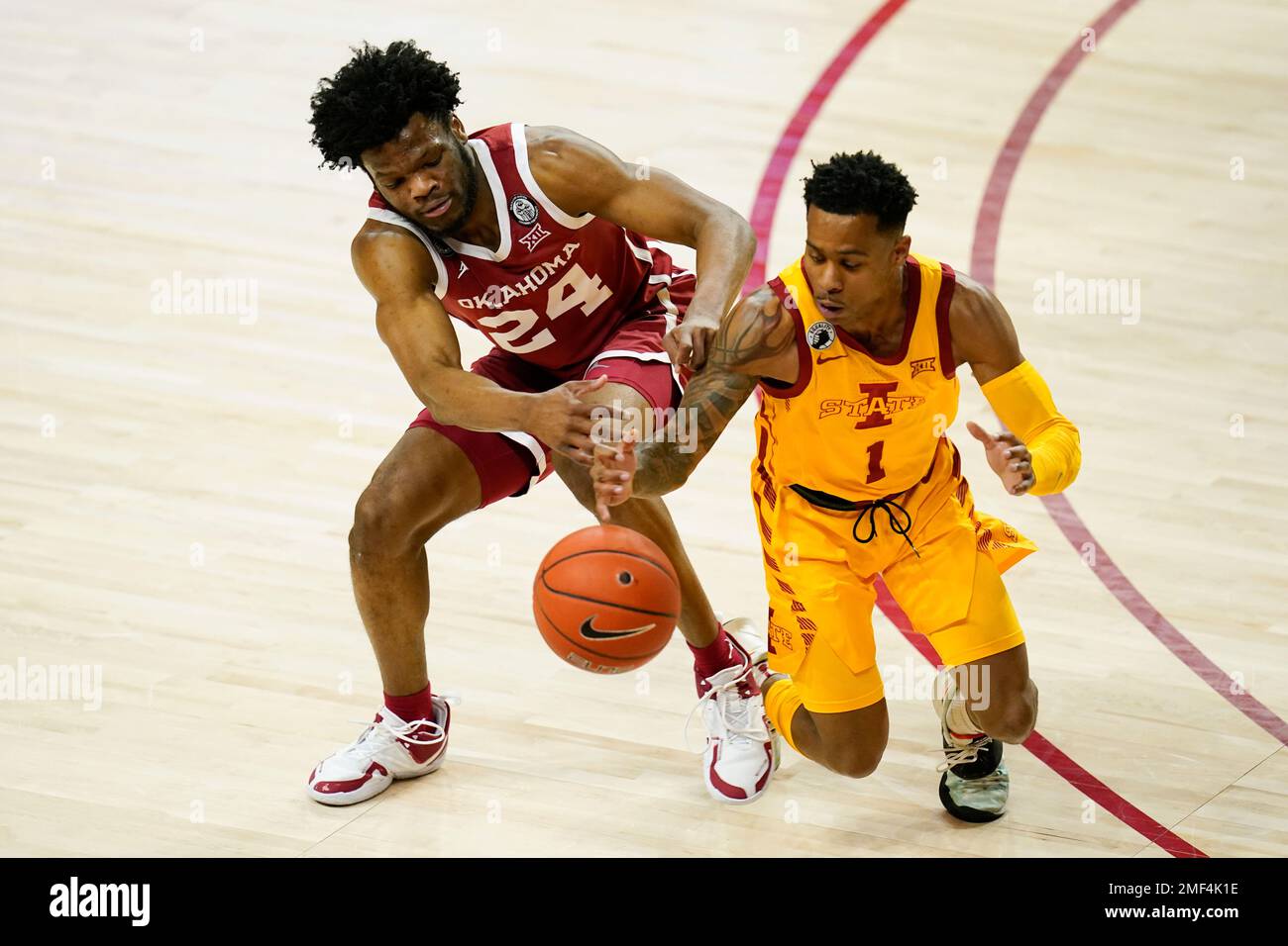 Iowa State guard Tyler Harris tries to steal the ball from Oklahoma ...