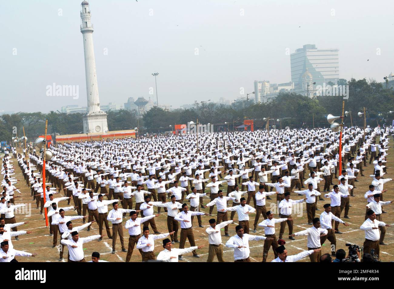 Kolkata, India. 23rd Jan, 2023. Indian right-wing Rashtriya Swayamsevak ...