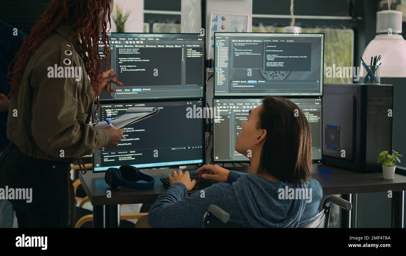 Asian female wheelchair user hi-res stock photography and images - Alamy