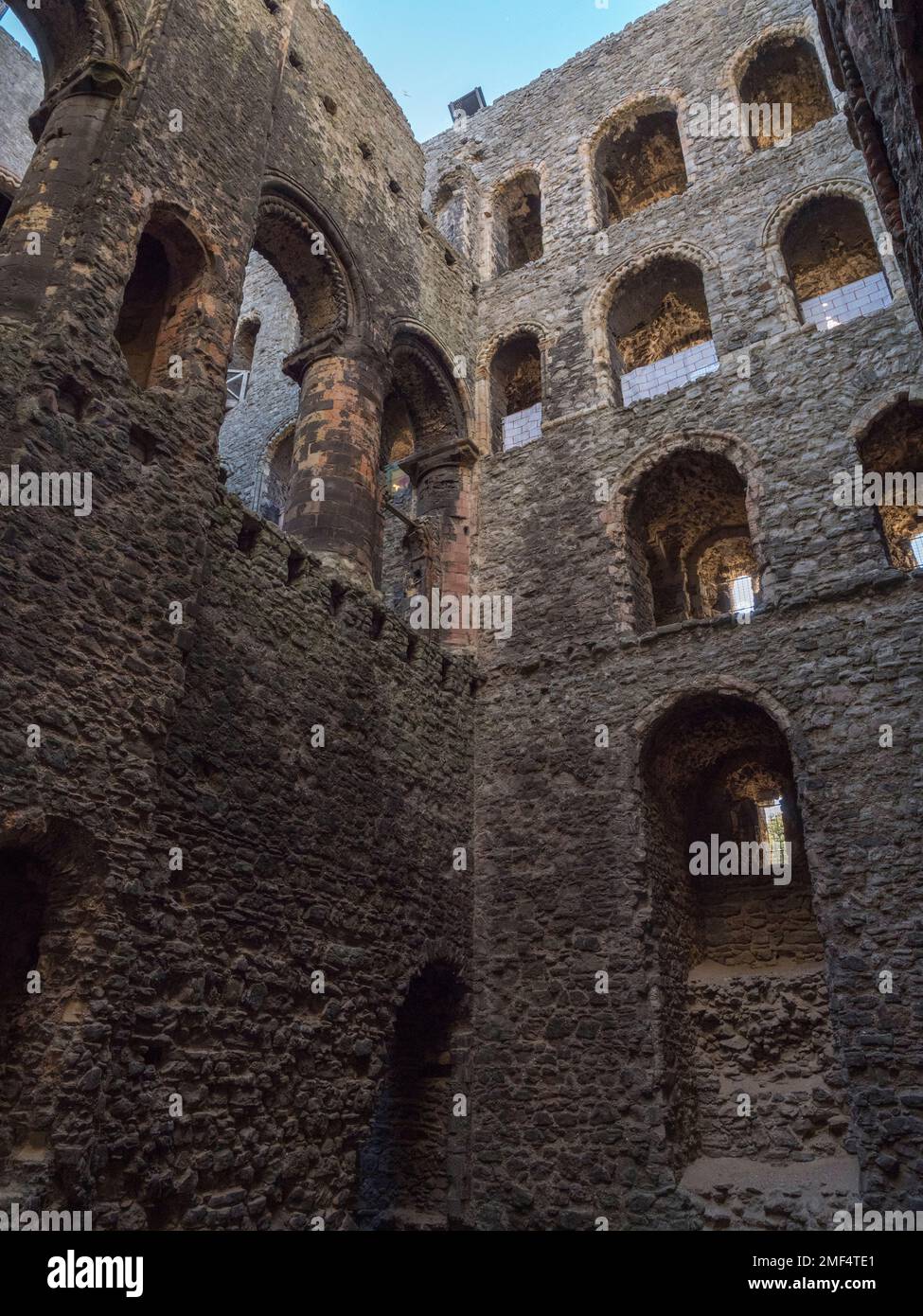 General view inside the impressive ruin of Rochester Castle, Rochester ...