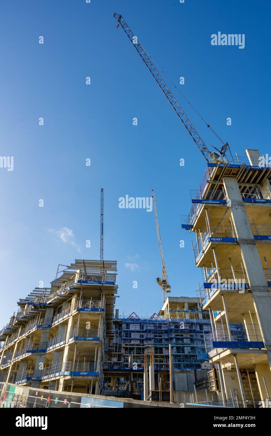 New flats being build hi-res stock photography and images - Alamy