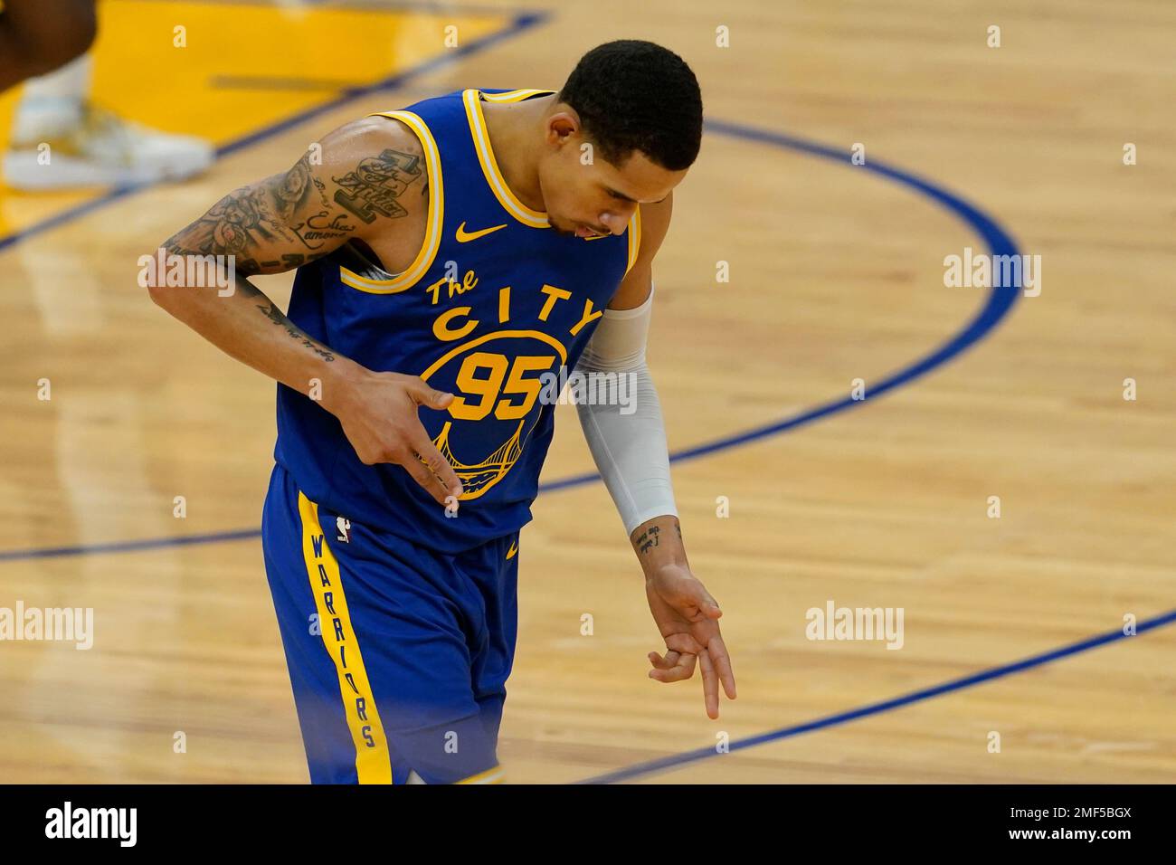 Golden State Warriors forward Juan Toscano-Anderson (95) against the ...