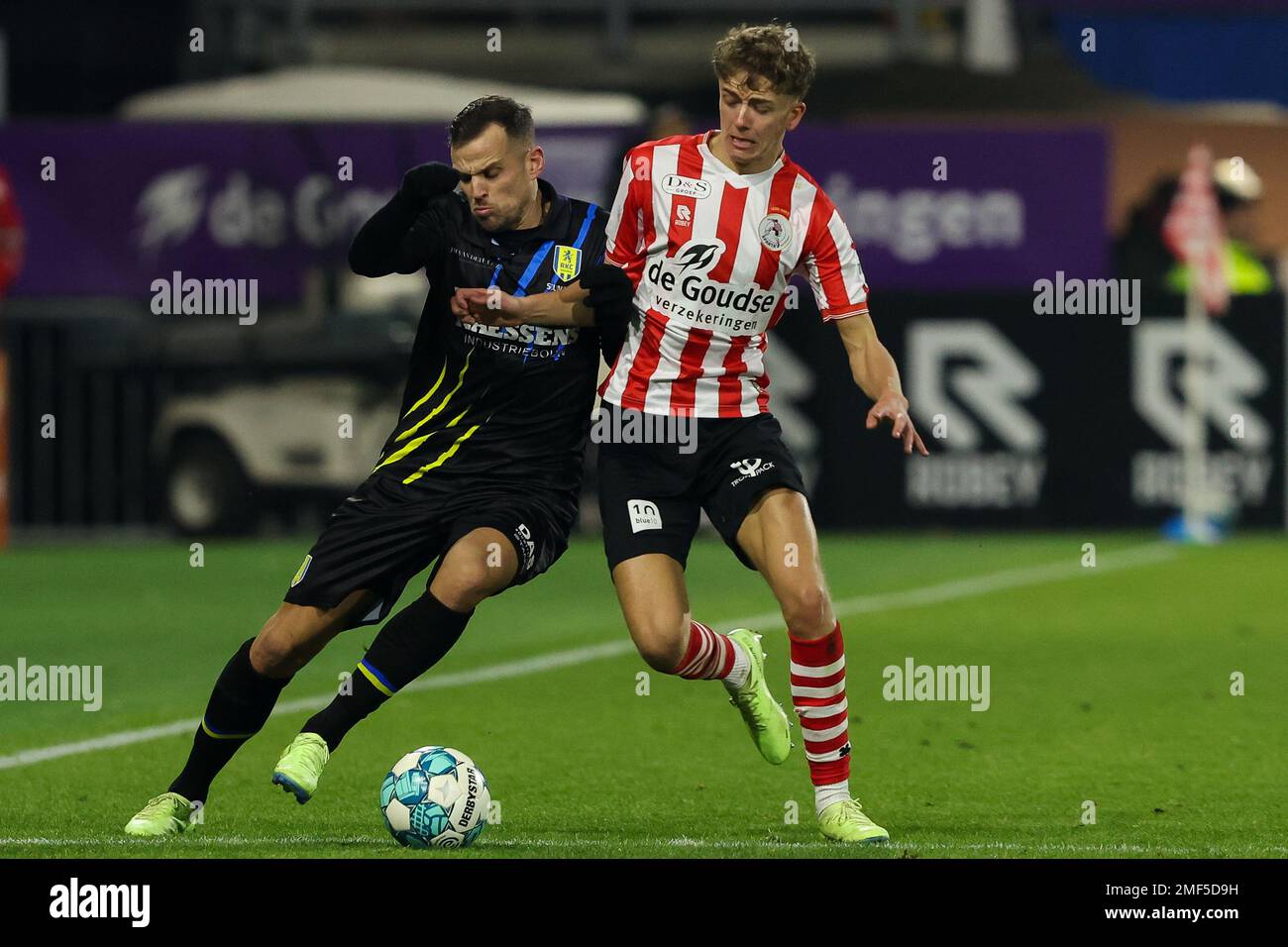 ROTTERDAM, NETHERLANDS - JANUARY 24: Mats Seuntjes of RKC Waalwijk, Sven Mijnans of Sparta ...