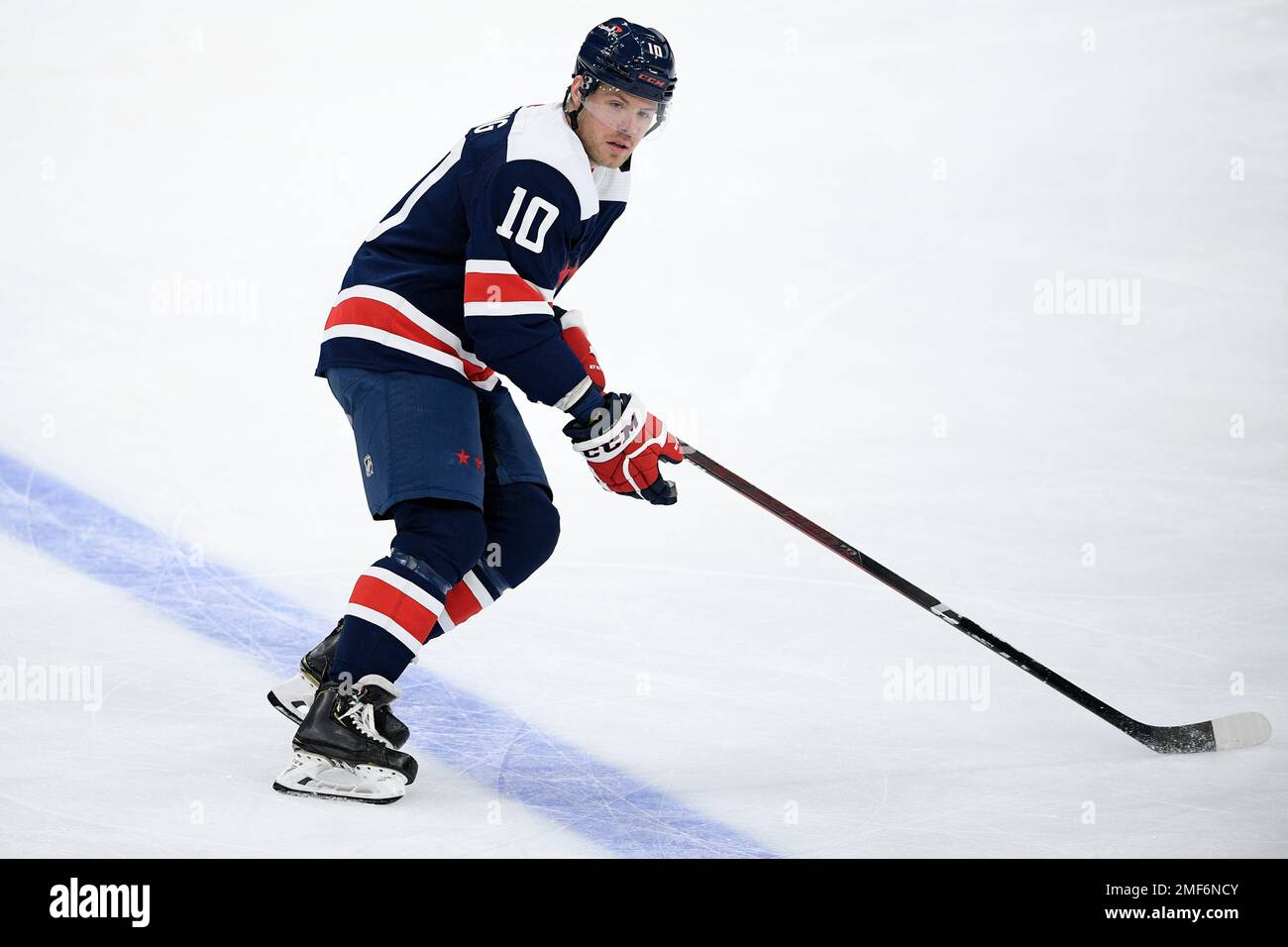 Washington Capitals right wing Daniel Sprong (10) warms up before an ...