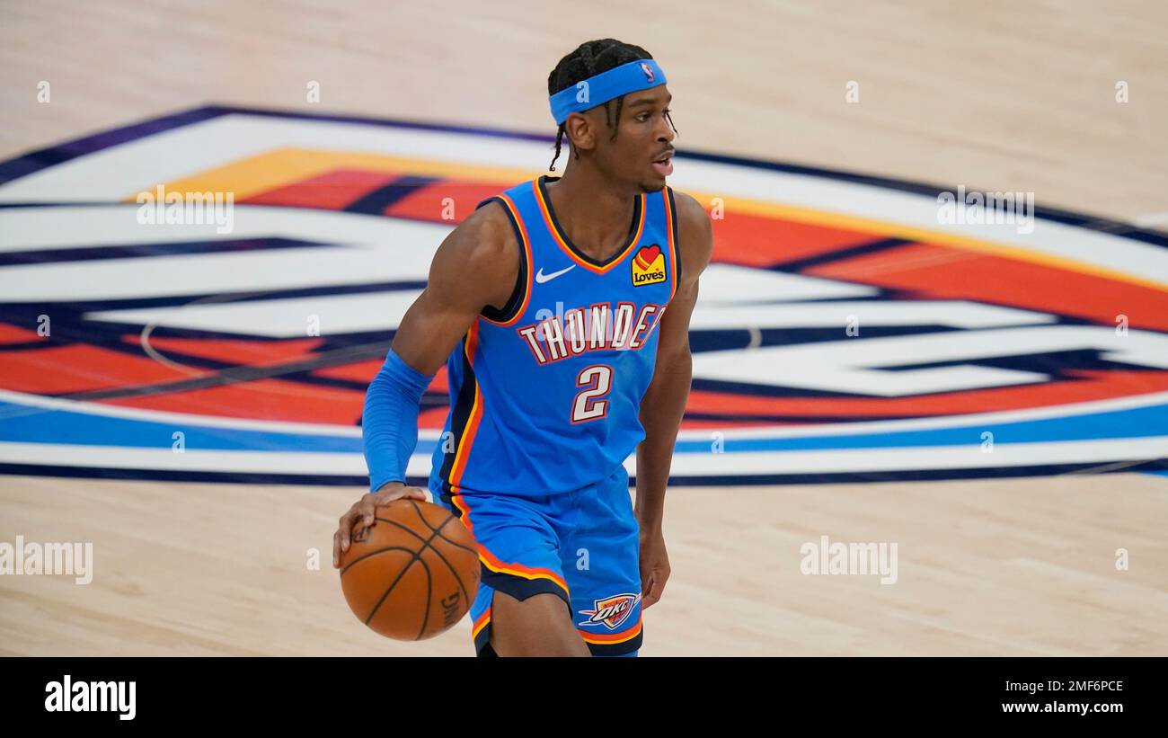 Oklahoma City Thunder guard Shai Gilgeous-Alexander (2) during an NBA ...