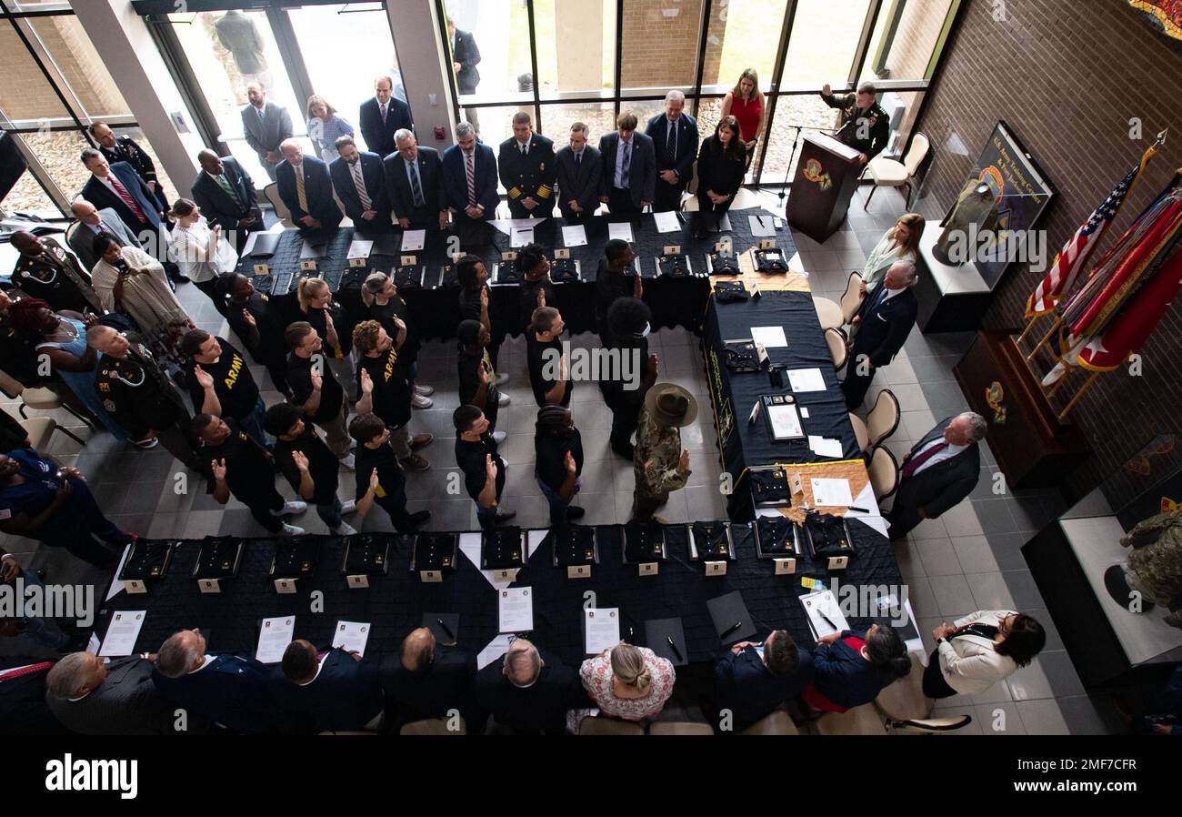Gen. Paul E. Funk II, commanding general of the Army's Training and ...