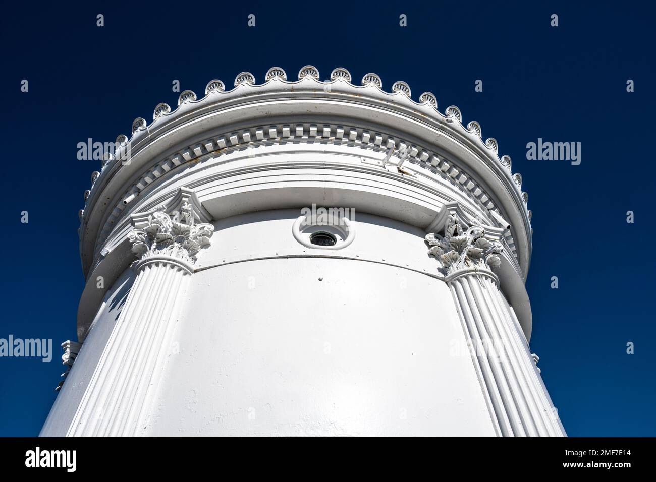 Portland Brekwater Lighthouse nicknamed Bug Light in South Portland ...