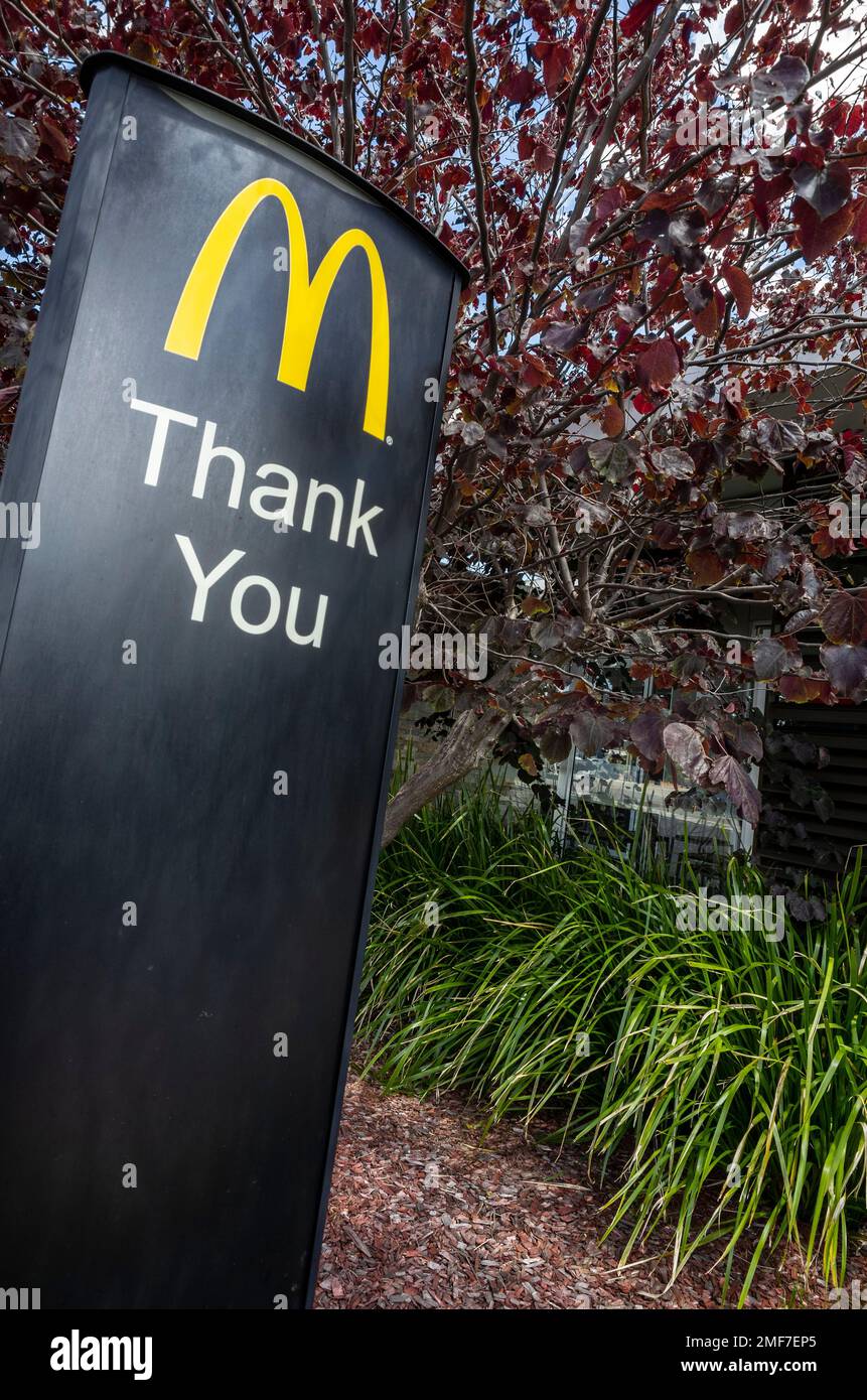 Welcome sign mcdonalds hi-res stock photography and images - Alamy